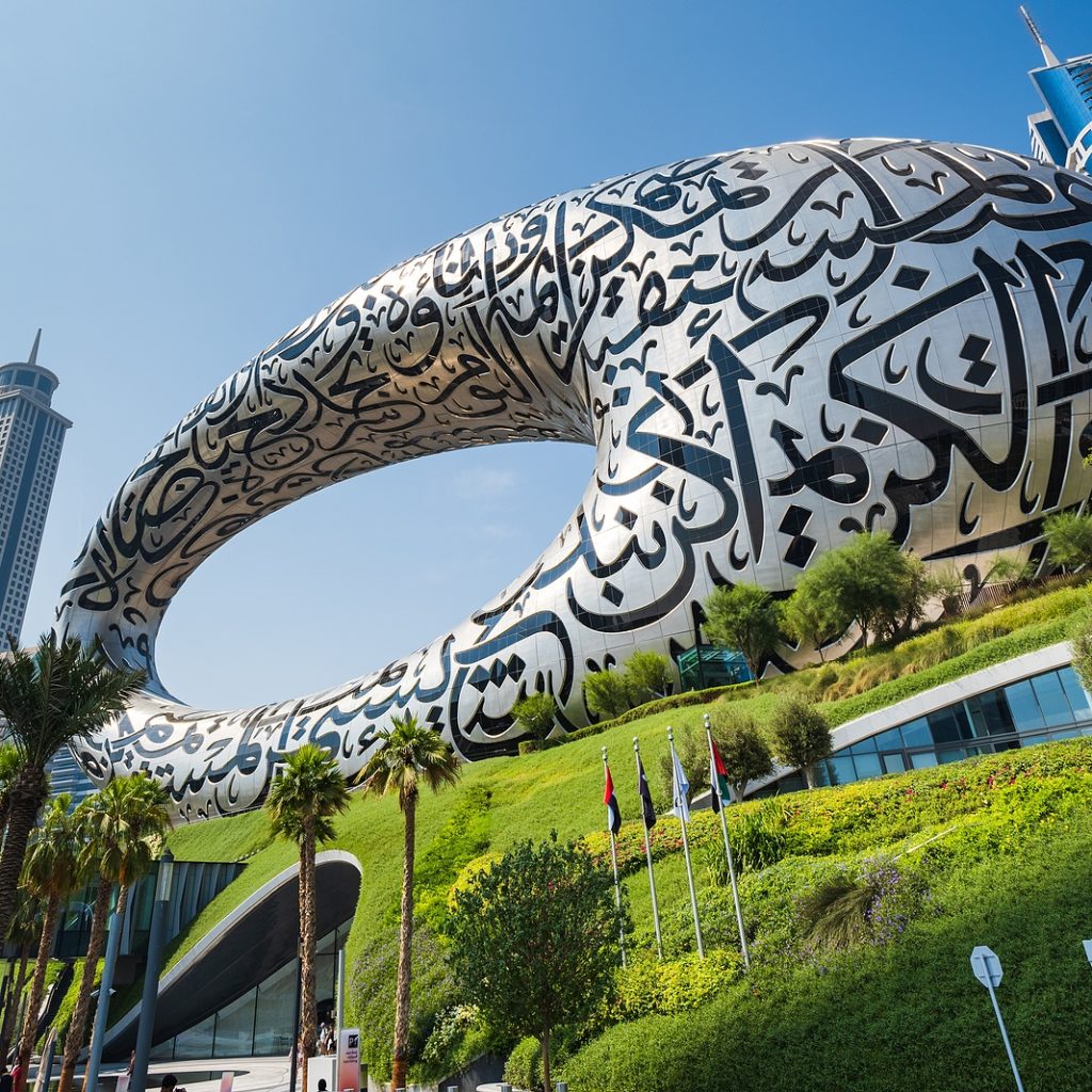 Dubai: A Top Destination for Original Art in the World - Fine Art Shippers