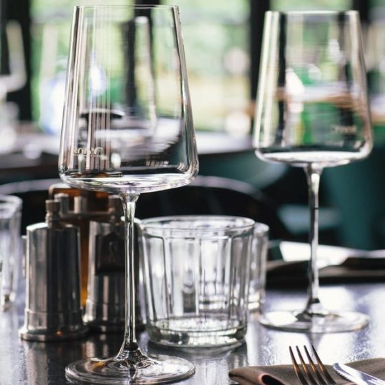 Expert Tips for Packing Glassware When Moving - Fine Art Shippers