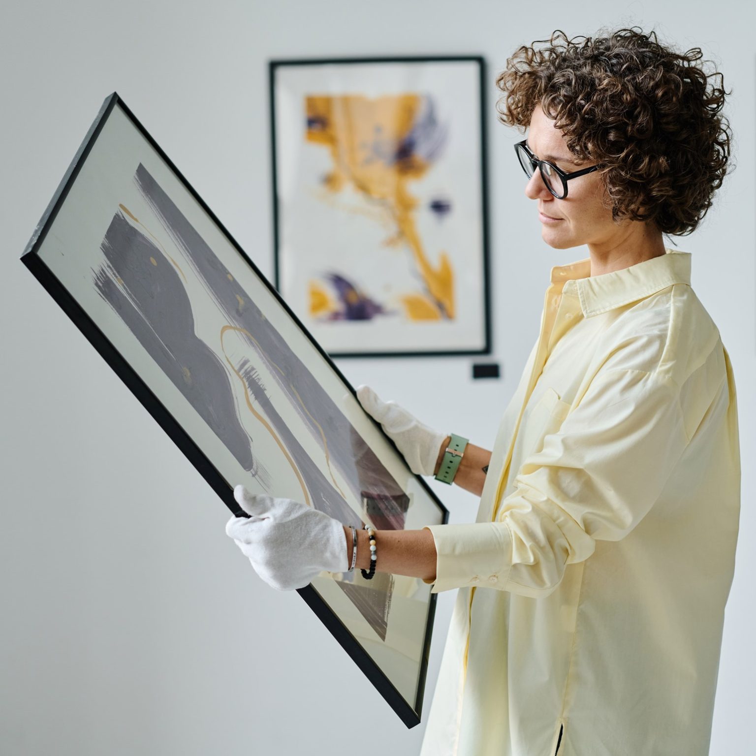 Art Delivery Services Explained: Your Guide to Safe Transportation