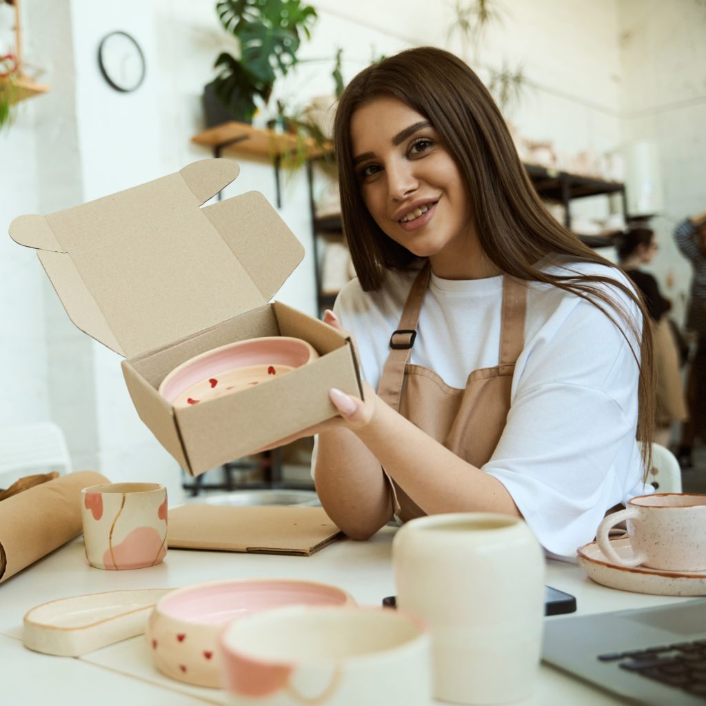 Shipping Ceramics: The Dos and Don’ts Art Owners Can’t Ignore